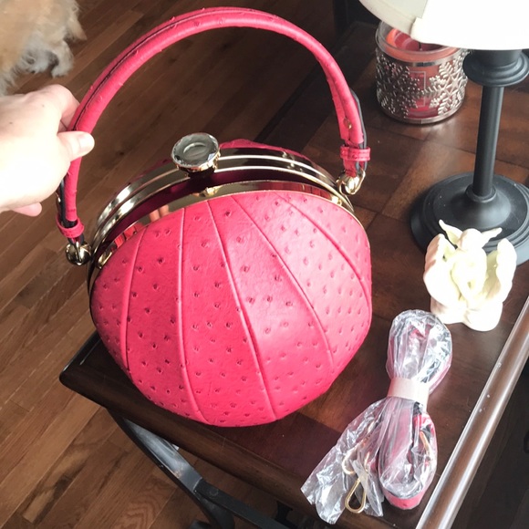 Light Pink Telfar Purse | semashow.com